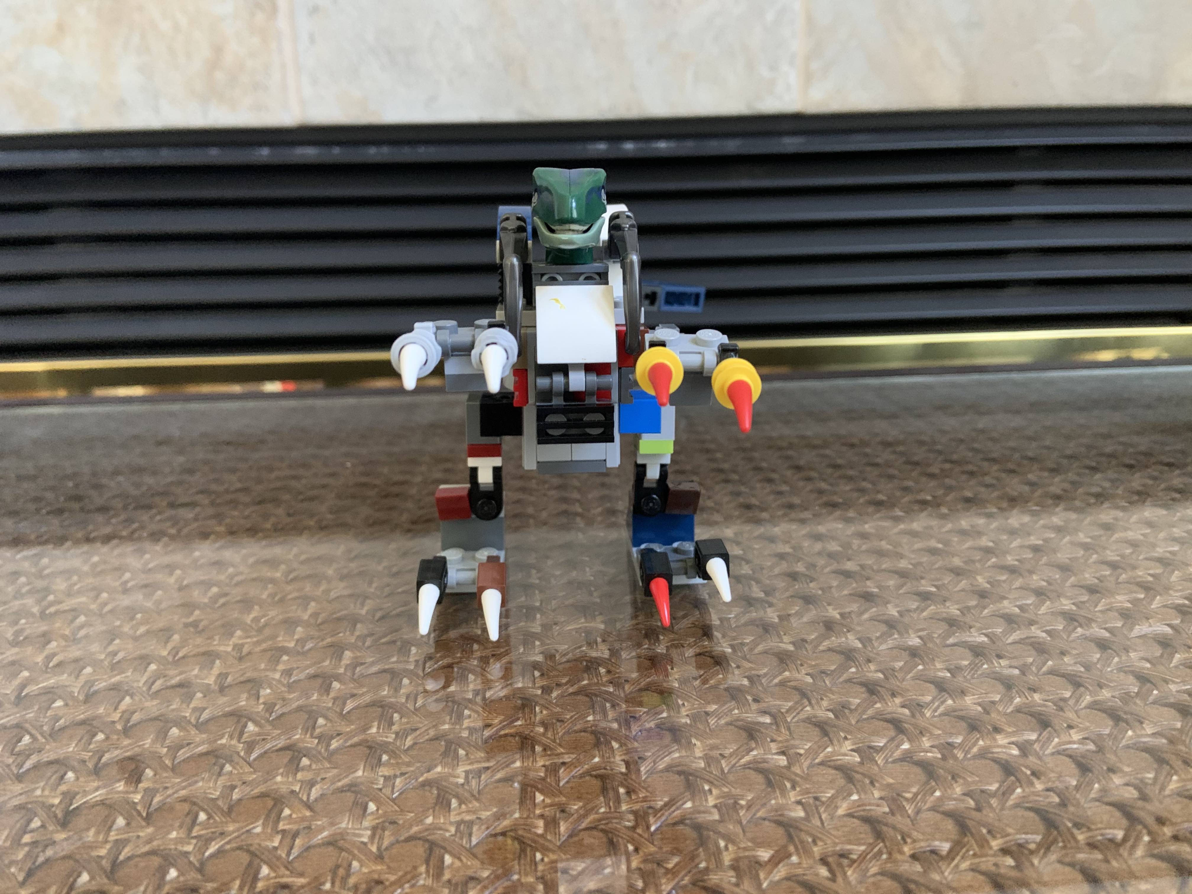 LEGO MOC Robot Velociraptor – Meditate on this, I will