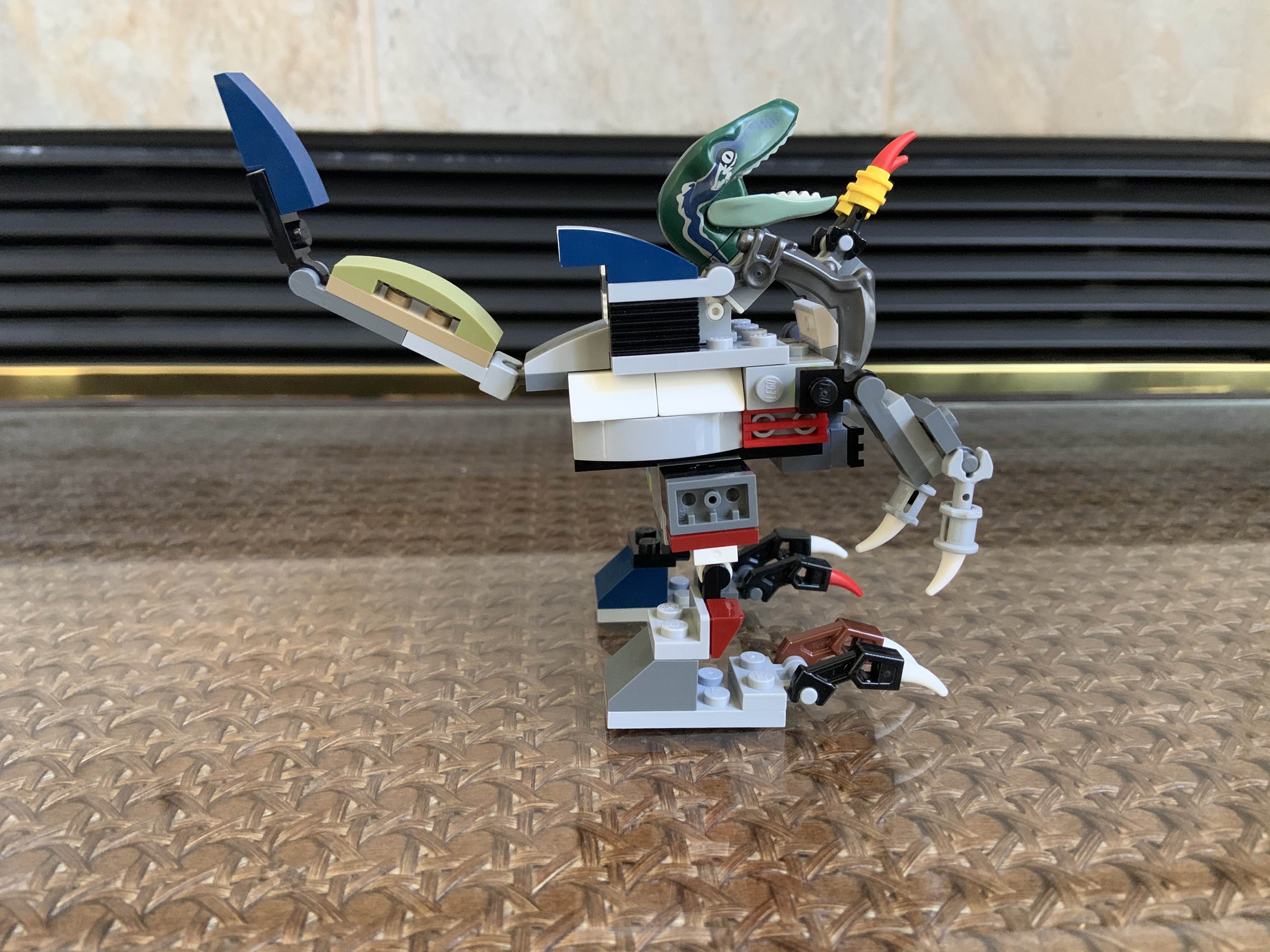 LEGO MOC Robot Velociraptor – Meditate on this, I will